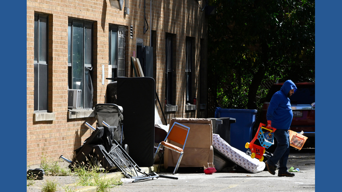 Takeaways from AP report on a Chicago raid that signals a major ...