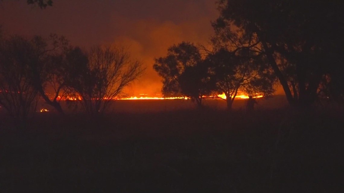 Crews working to contain large brush fire in California | wtsp.com