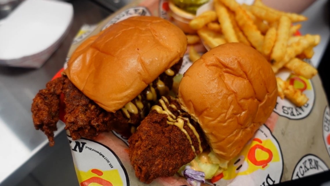 Dave's Hot Chicken is giving away free chicken with rapper Drake | wtsp.com