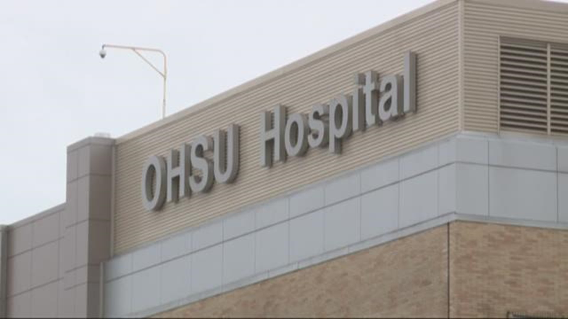 'Very near death': Oregon hospital sued after doctors discover teen’s ...