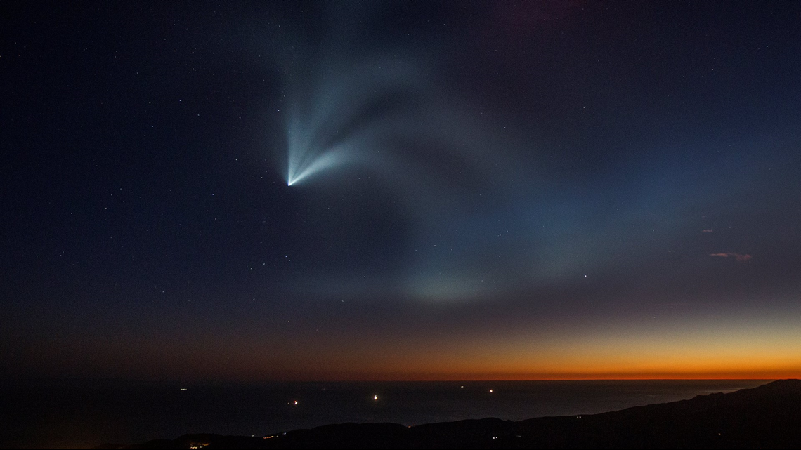 Here's why Arizona could see even more strange lights in the sky this ...