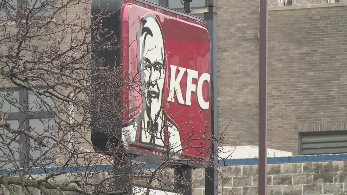 KFC worker's brother says he loved his job before shooting | wtsp.com
