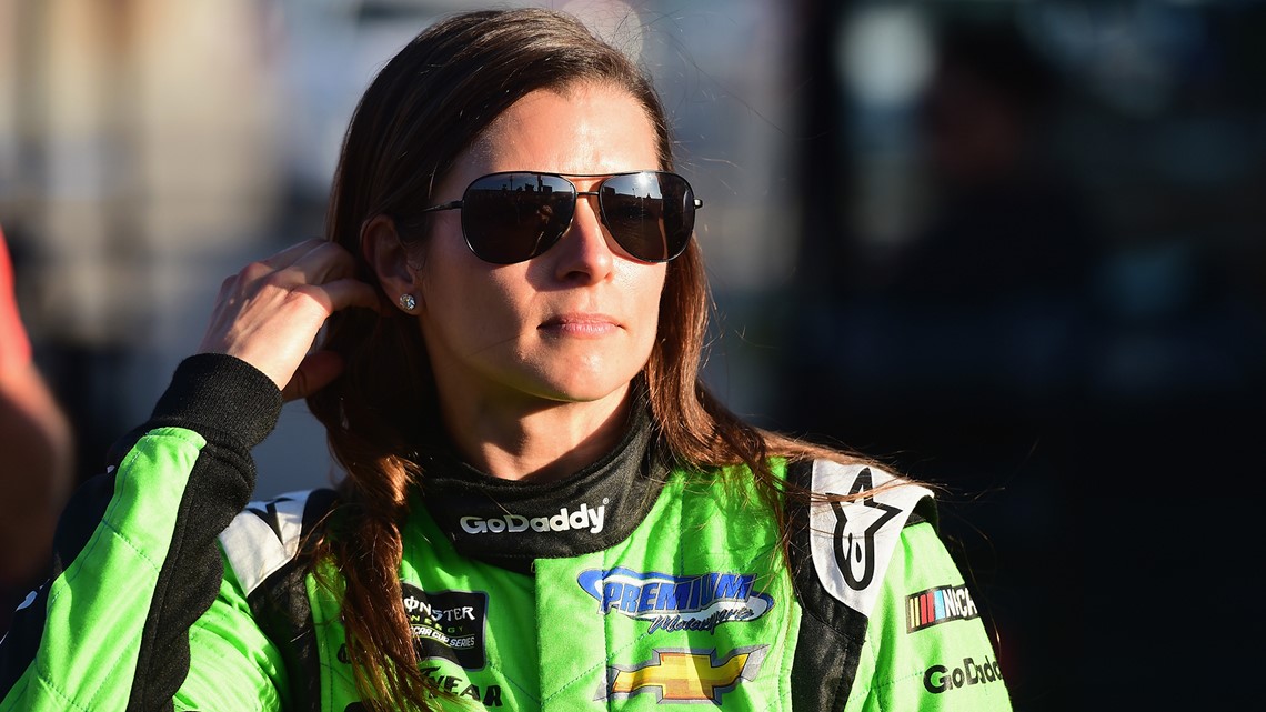 Indy 500: Danica Patrick crashes out of her last race | wtsp.com