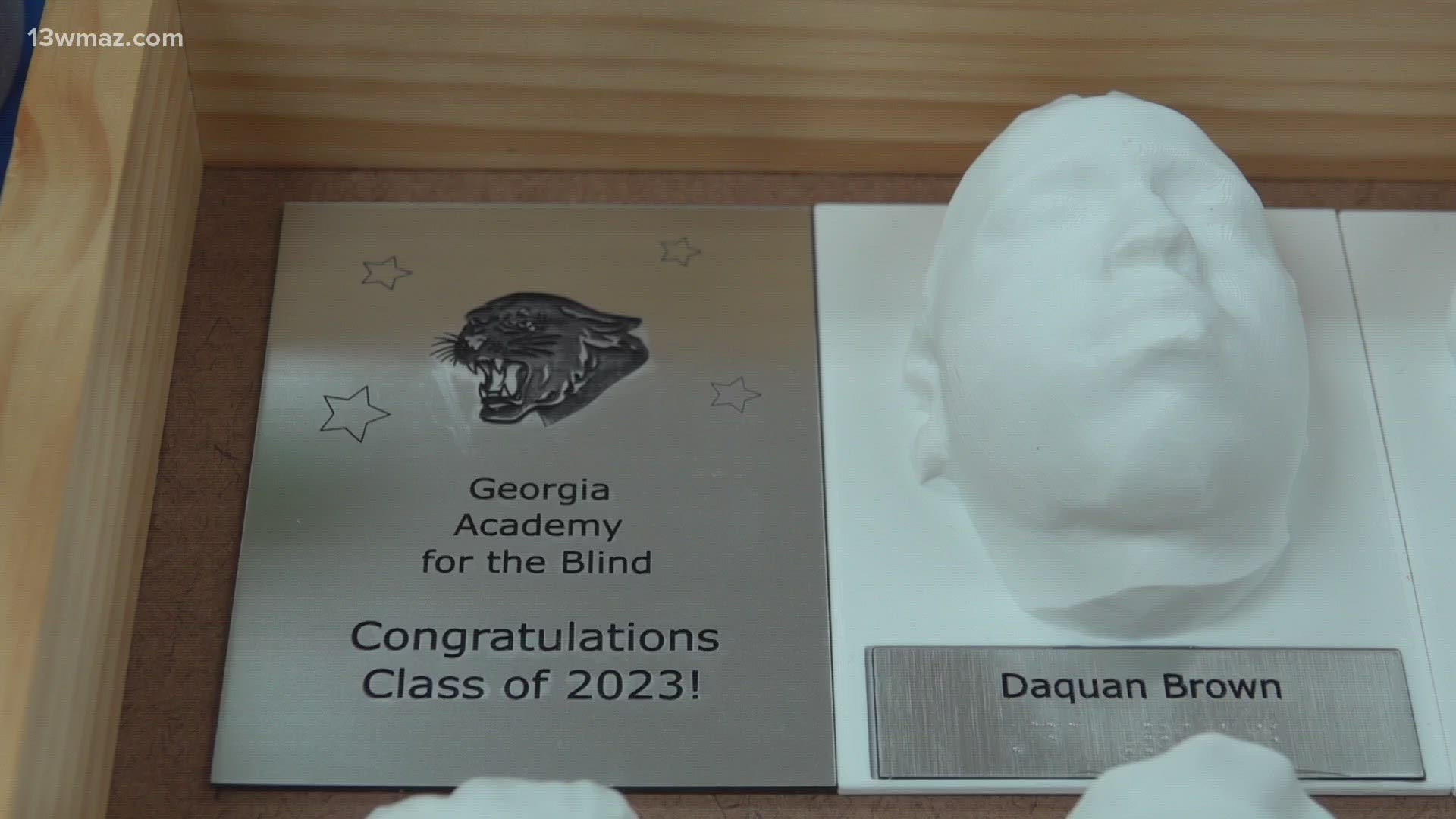 Georgia Academy for the Blind graduates get 3D yearbooks | wtsp.com