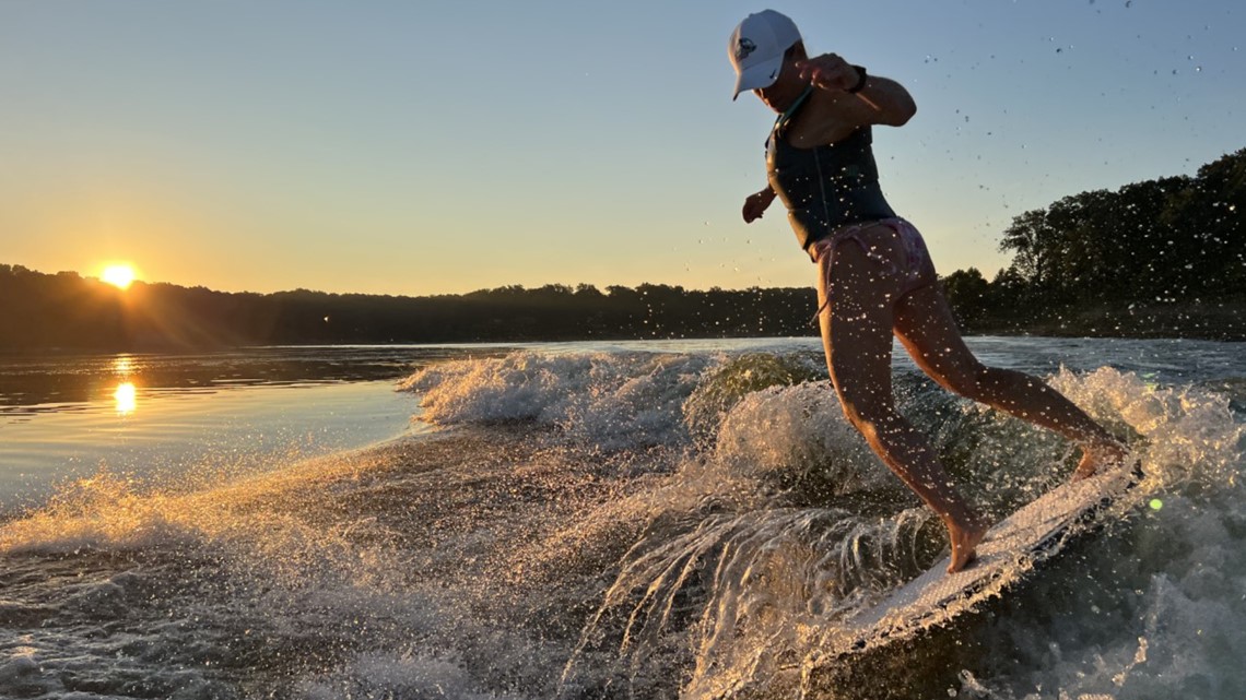 Indiana woman tops her own wakesurfing world record | wtsp.com