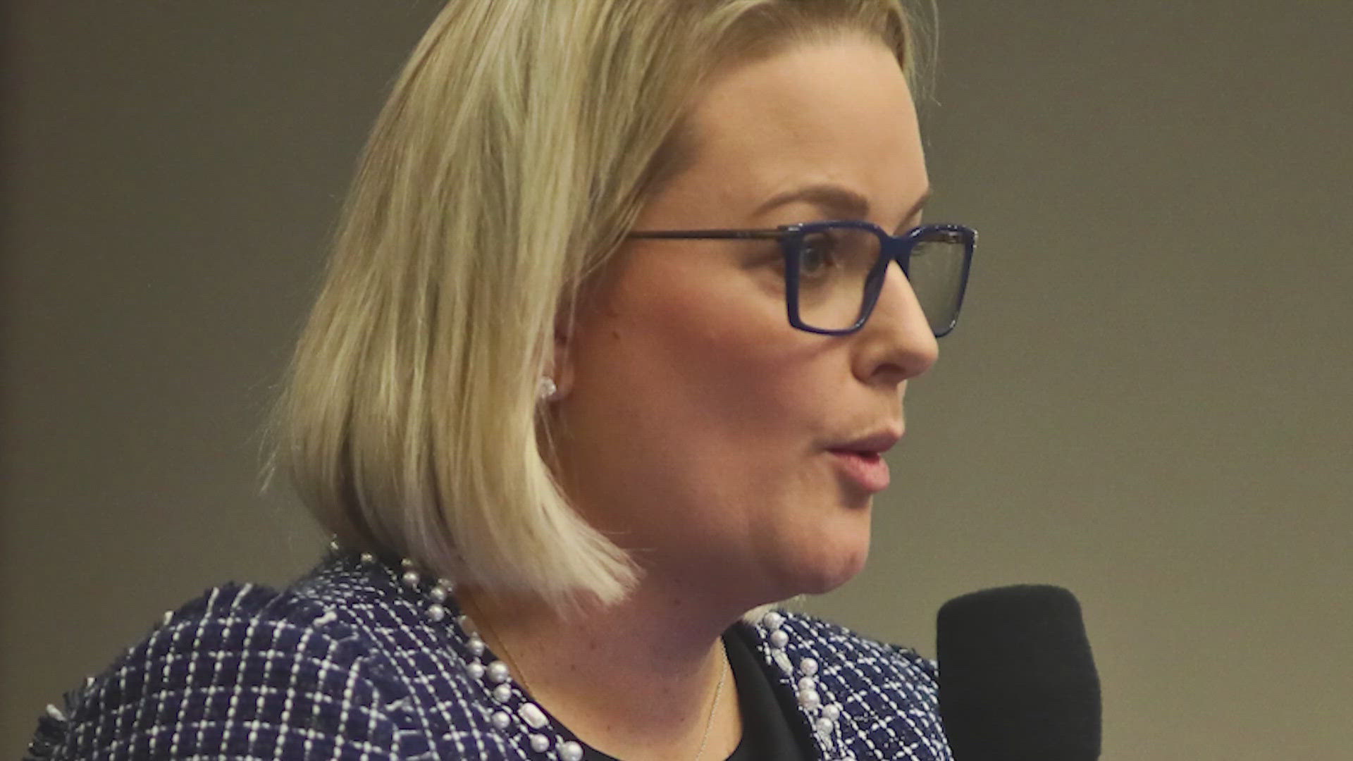 Another Florida representative switches parties from Democrat to ...