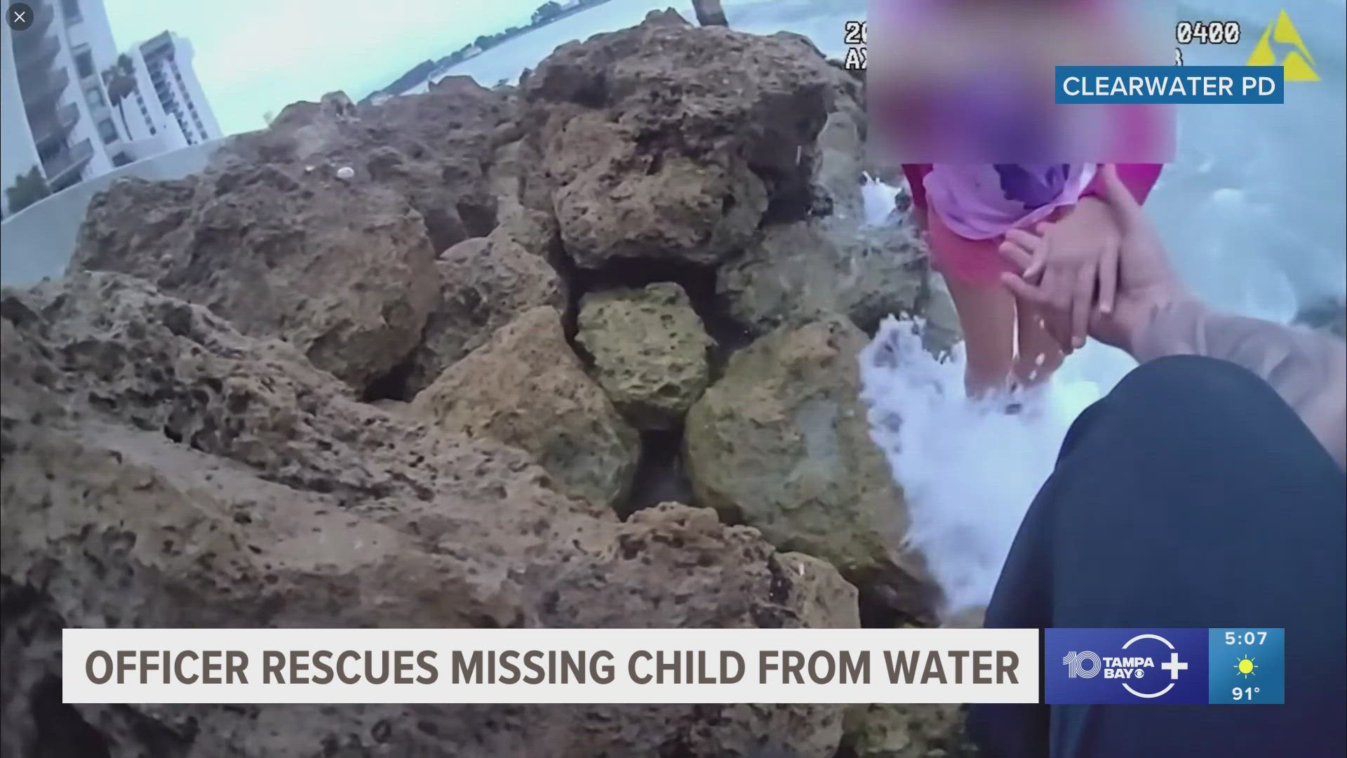 VIDEO: Florida police officer rescues missing girl near the beach ...