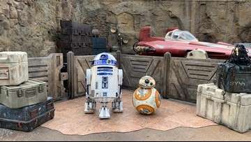 5 tips for building a droid at Star Wars: Galaxy's Edge at Disney ...