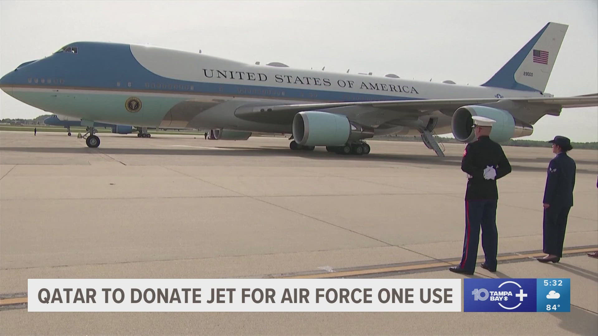 Trump to receive Boeing 747-8 jumbo jet from Qatar's ruling family ...