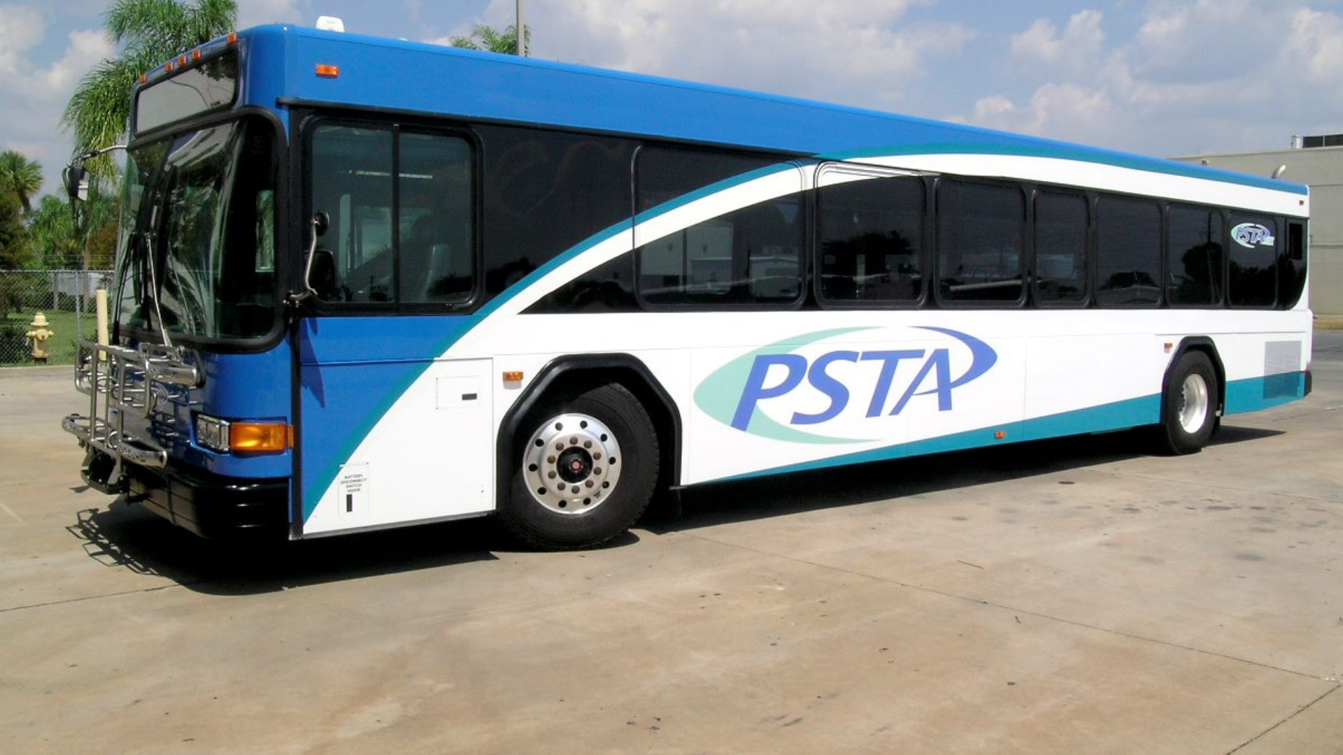 PSTA offering free rides to Country Thunder: What to know | wtsp.com