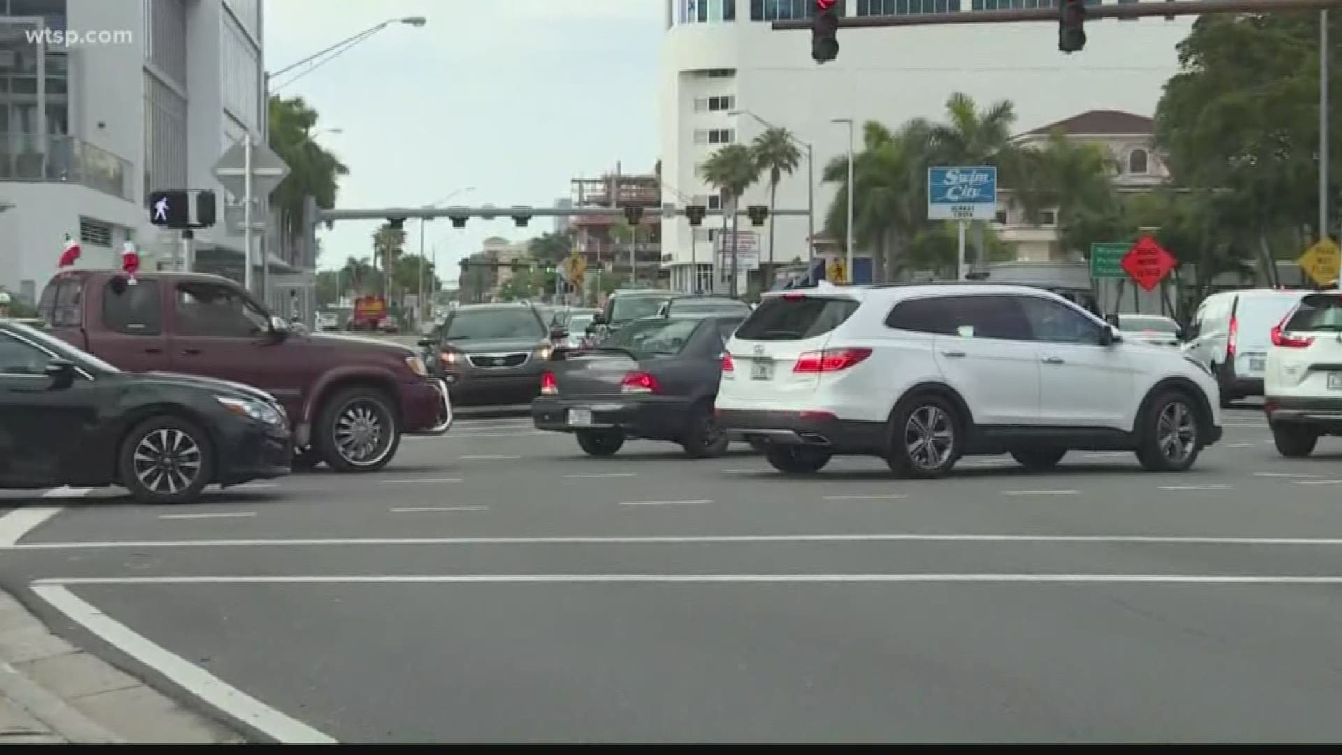 Sarasota police crack down on drivers blocking intersections | wtsp.com
