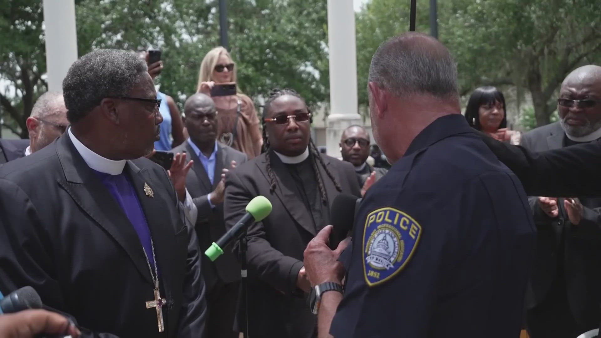 Bartow approves police body cameras after controversial traffic stop ...