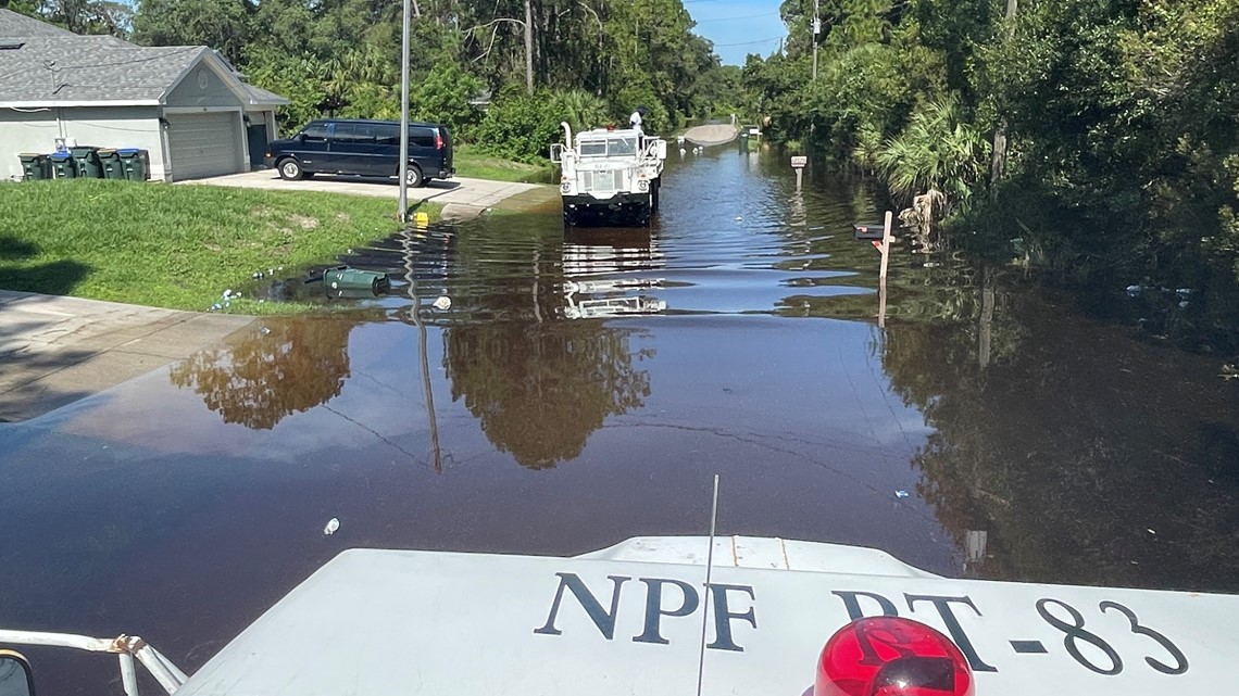Saffir-Simpson hurricane scale: How to measure a tropical cyclone's ...