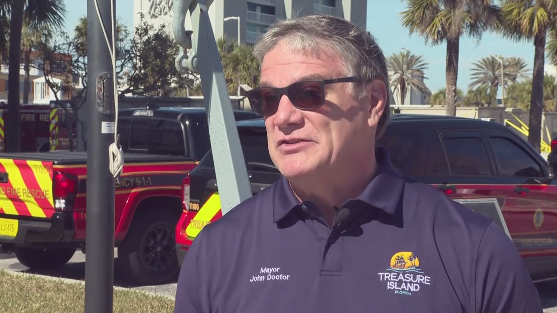 Treasure Island mayor writes to Trump about permit issues following ...