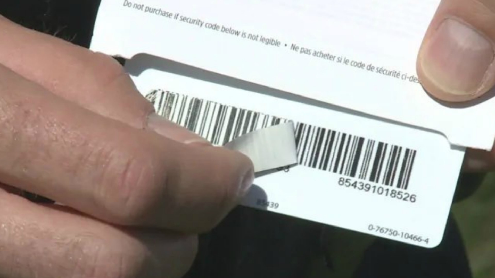 Florida police: Scammers are putting fake barcodes on gift cards | wtsp.com