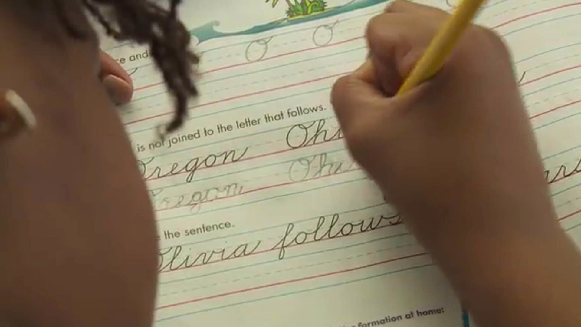 DeSantis signs law requiring cursive to be taught in Florida schools ...