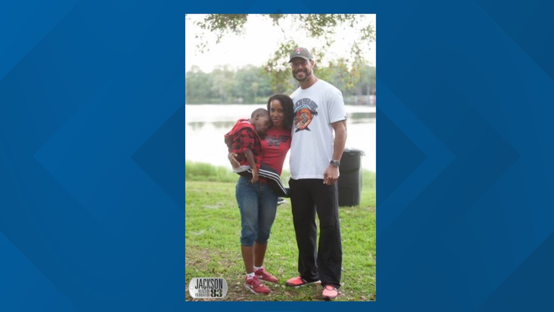 'It was devastating. I just broke down': Vincent Jackson's friend ...