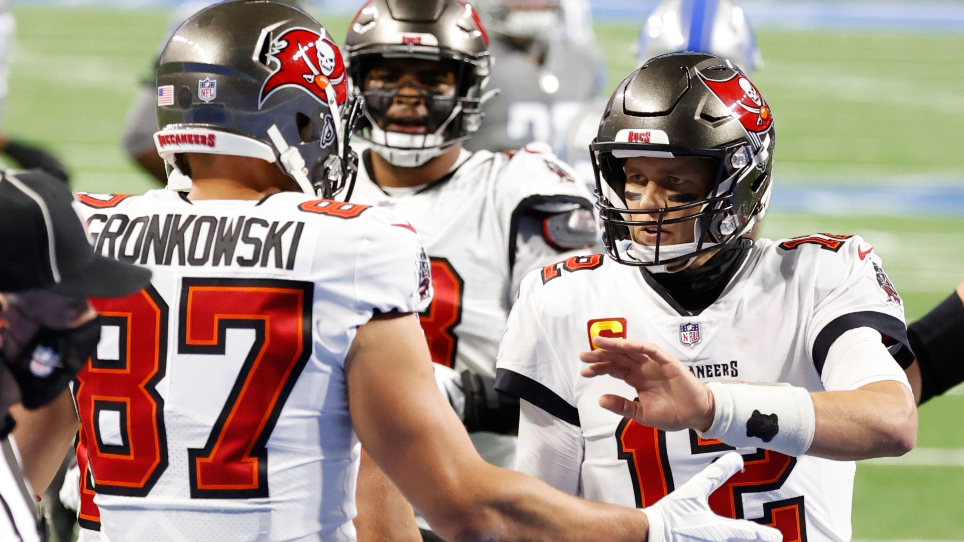 A Brady-to-Gronk touchdown Sunday would be record-breaking | wtsp.com