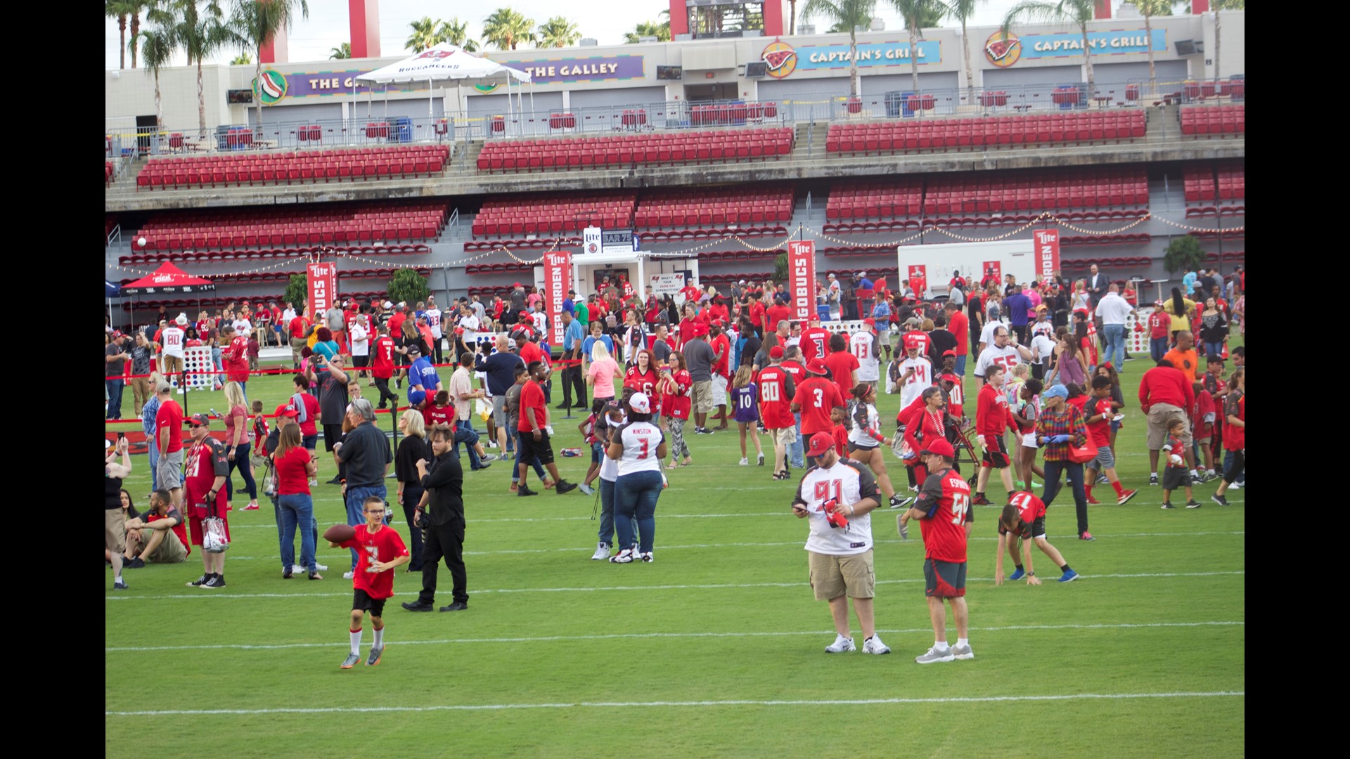 PHOTOS: Tampa Bay Buccaneers Draft Party 2018 | wtsp.com