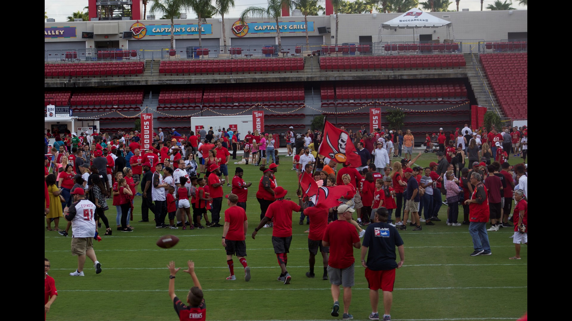 PHOTOS: Tampa Bay Buccaneers Draft Party 2018 | wtsp.com