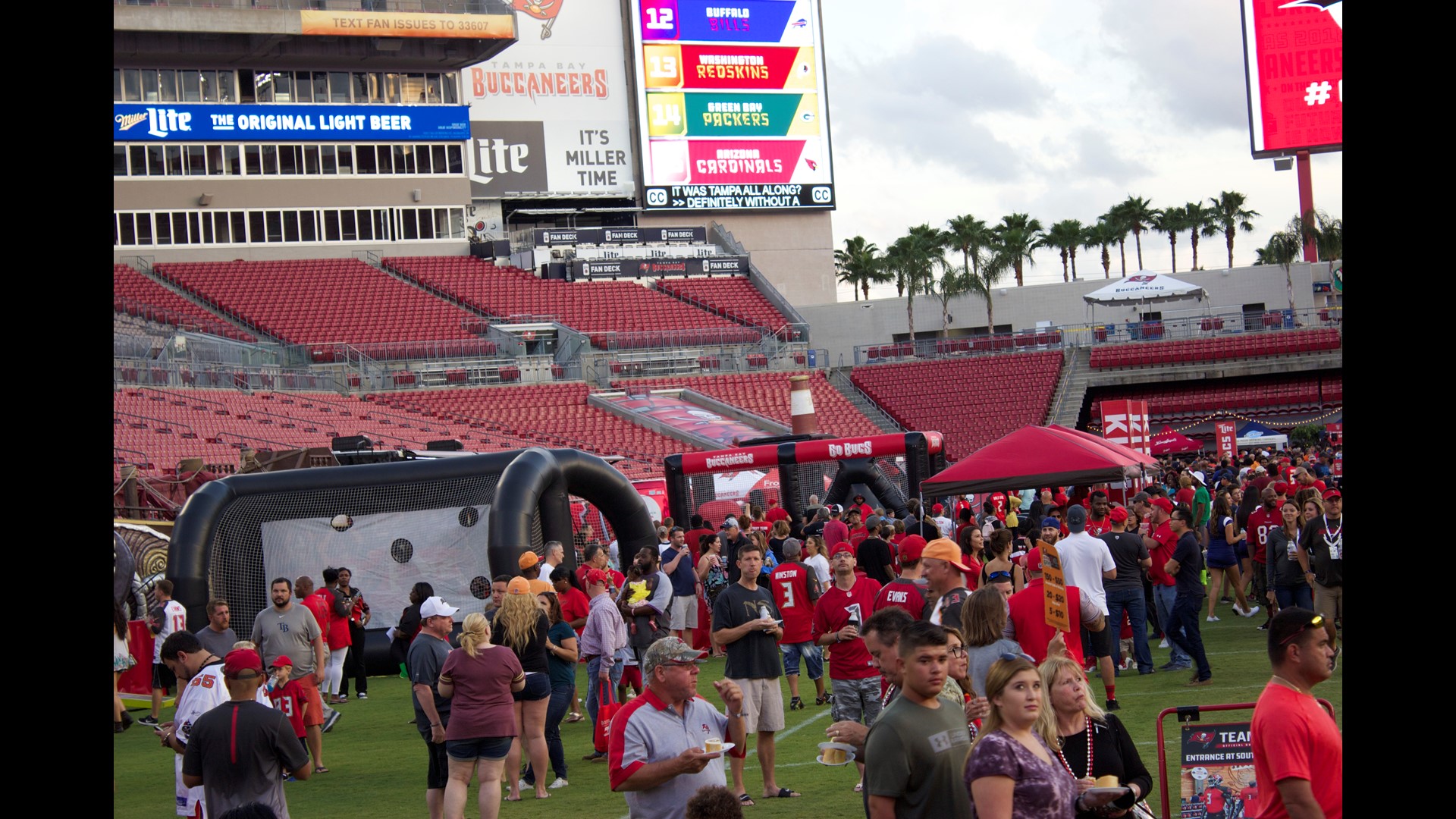 PHOTOS: Tampa Bay Buccaneers Draft Party 2018 | wtsp.com