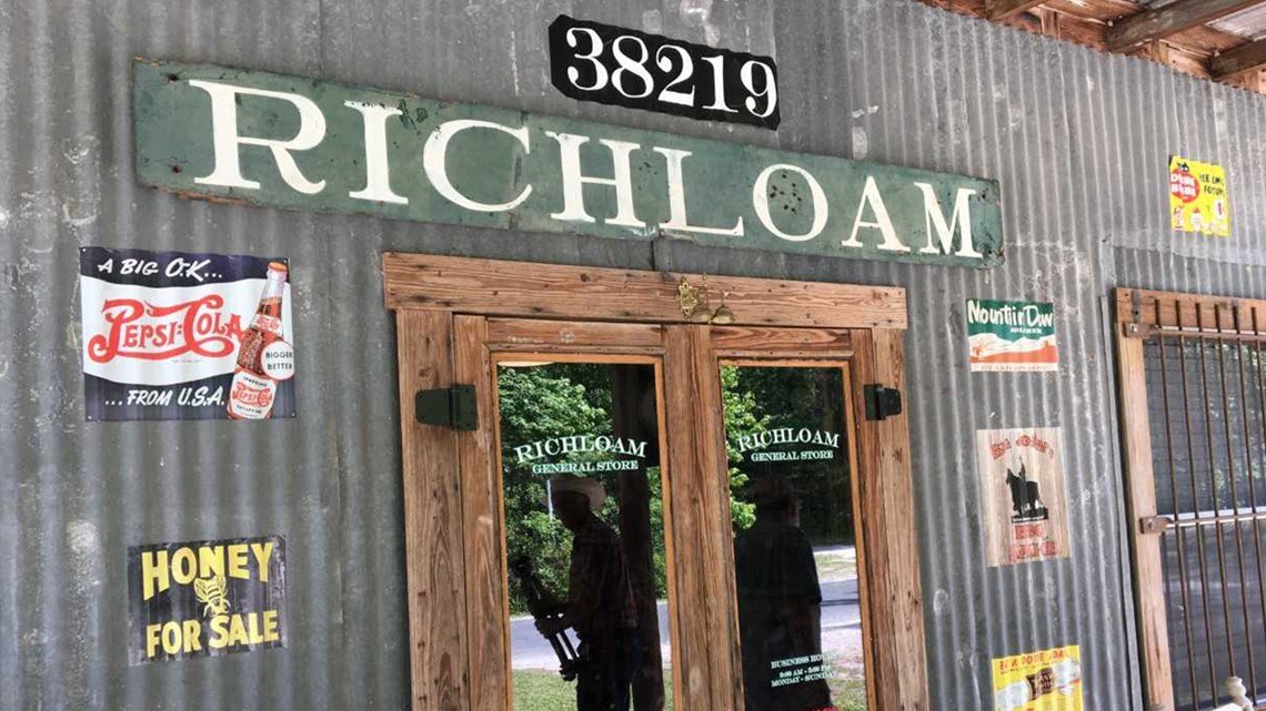 Richloam General Store stocked with Florida history | wtsp.com