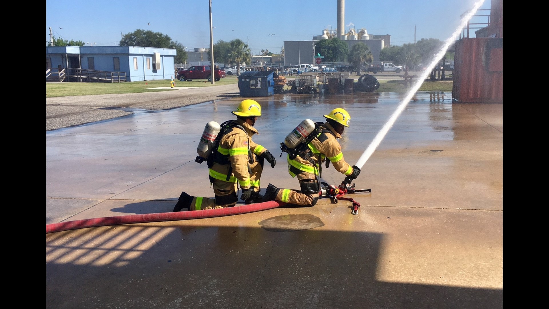 Tampa Fire Rescue welcomes 16 new firefighters, looks to hire 50 more ...
