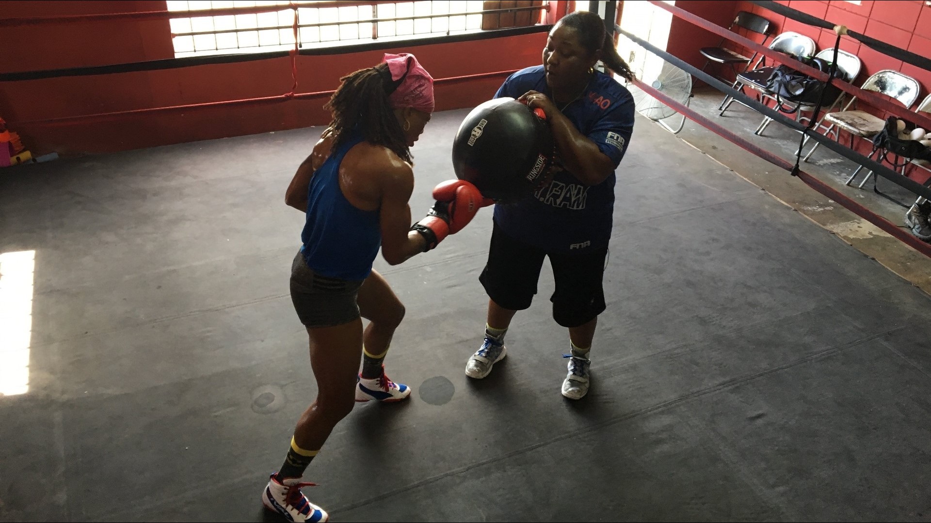 Winter Haven boxer fights for herself and mom | wtsp.com