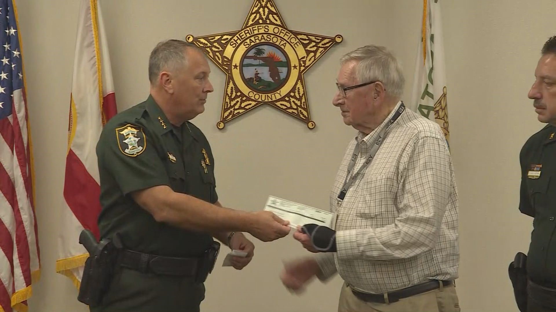 Veterans organization gets donation from Sarasota County Sheriff's ...