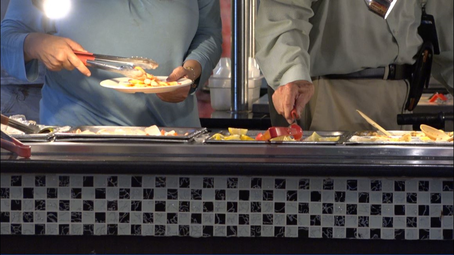 Rodent droppings on cook line triggers St. Pete restaurant buffet’s ...