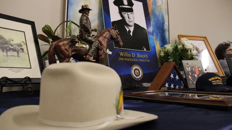 Former Clearwater police chief Booth memorialized at funeral | wtsp.com