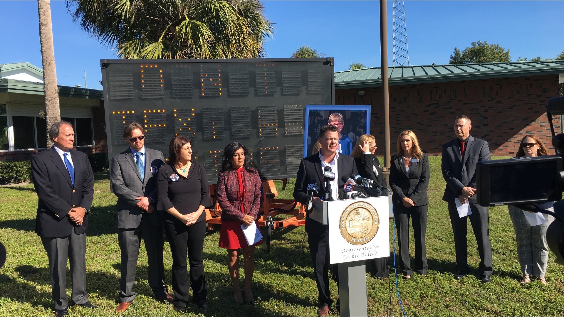 Riverview couple who lost son backing distracted driving bill | wtsp.com