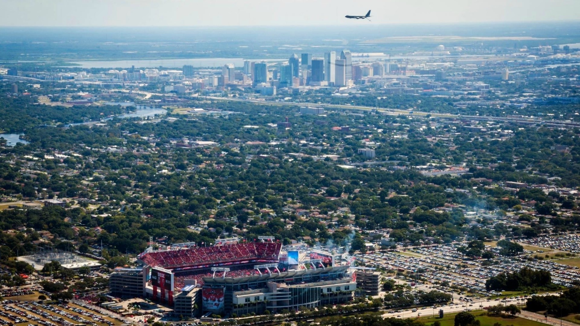 MacDill AFB plans flyover to thank frontline heroes | wtsp.com