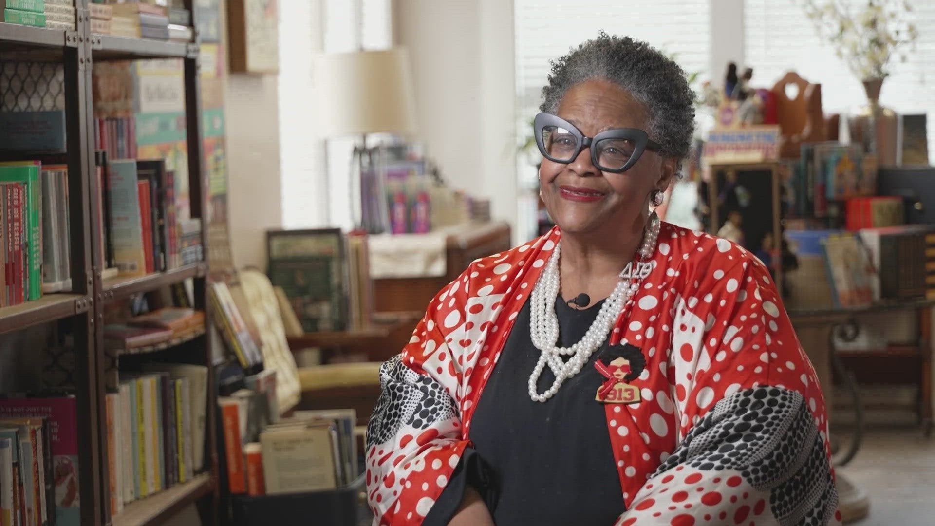 Tampa bookstore showcases Black authors | wtsp.com