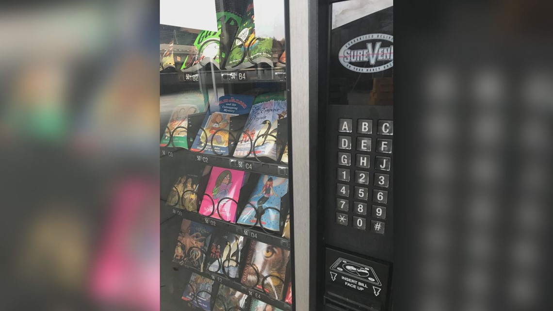 Florida elementary school creates book vending machine for students ...