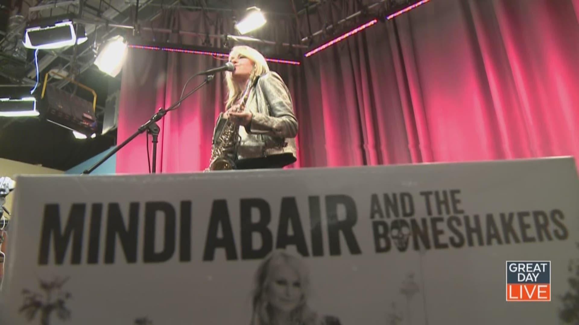 Jazz star Mindi Abair previews Capitol Theatre show | wtsp.com