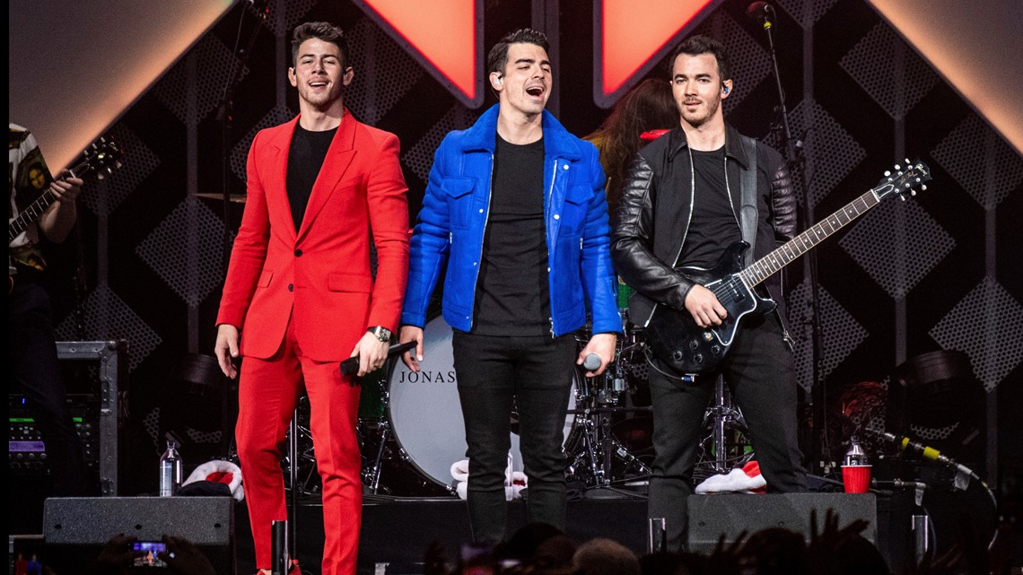 Where are Jonas Brothers stopping on 'Remember This Tour' in FL? | wtsp.com