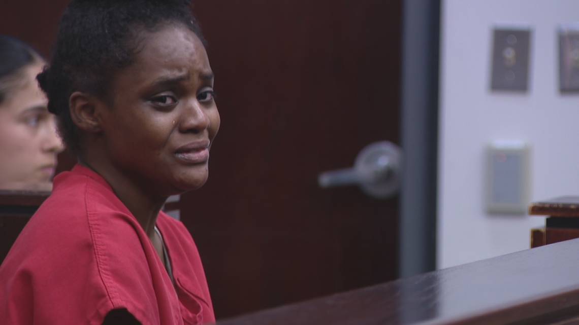 Valrico woman denied bond in alleged drowning attempt of her children ...