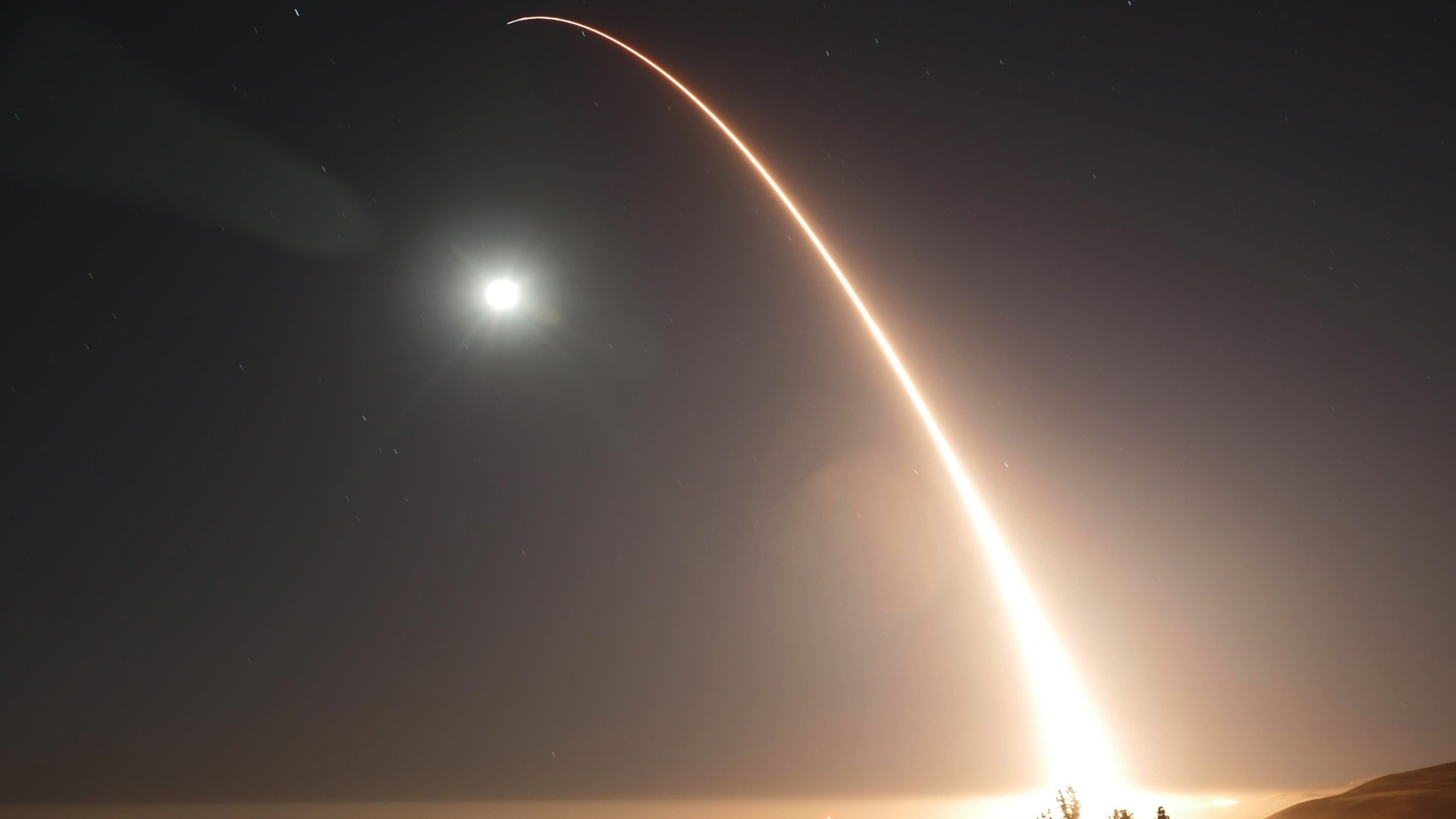 Experts say give artificial intelligence control of US nukes | wtsp.com