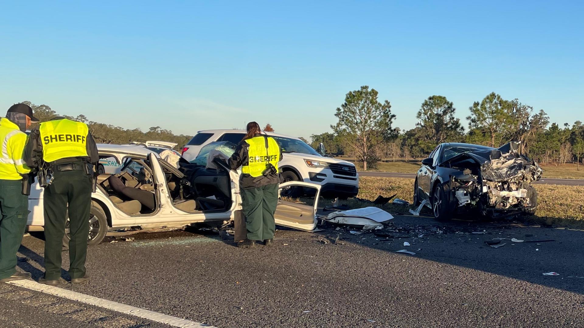 1 killed in 'head-on' car crash in Polk County, officials say | wtsp.com
