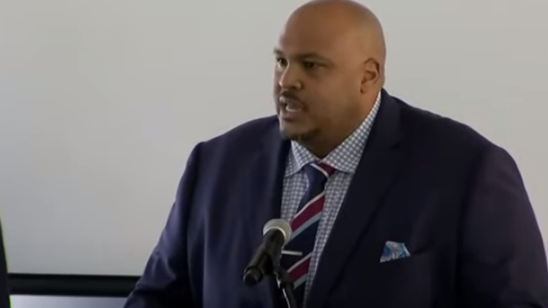 Corey Simon in Orlando with Gov. DeSantis, first lady Casey | wtsp.com