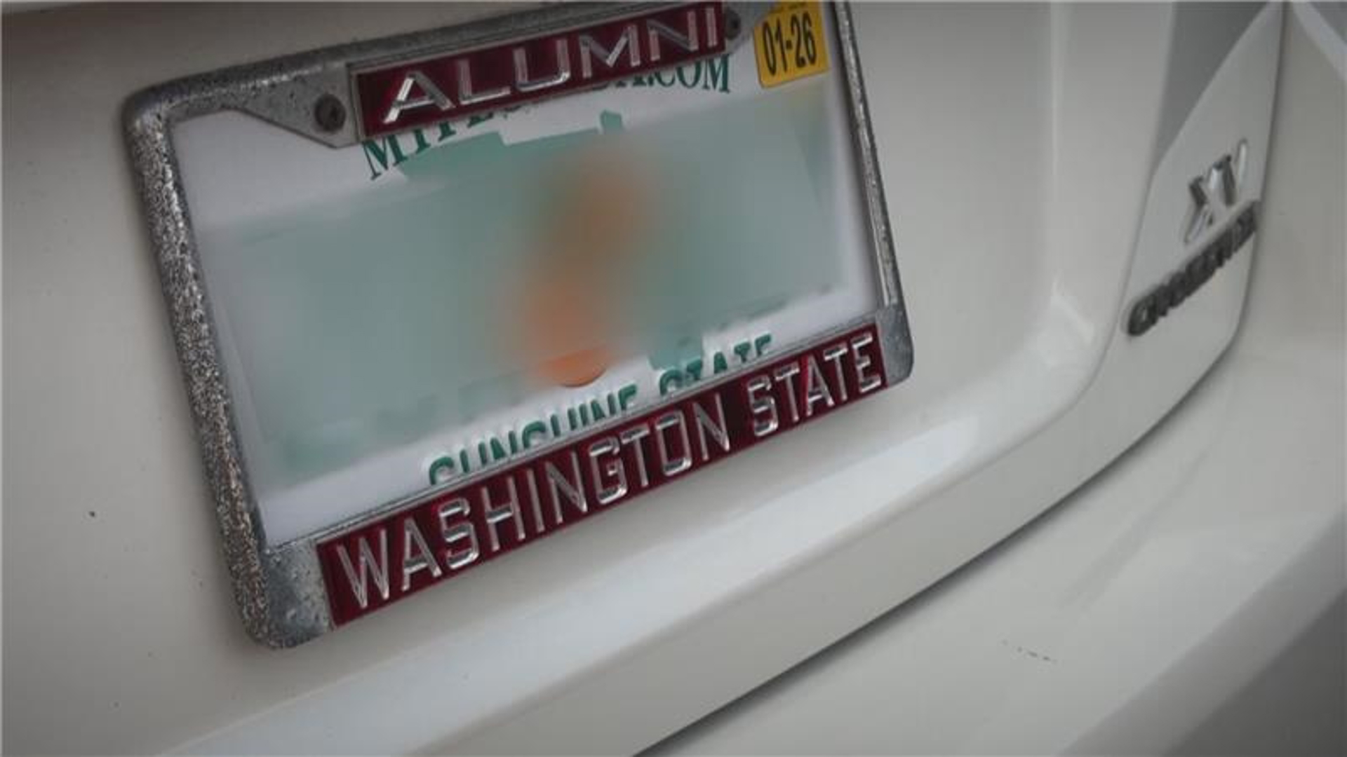 Lawsuit challenges Florida license plate frame law, claiming it’s too ...