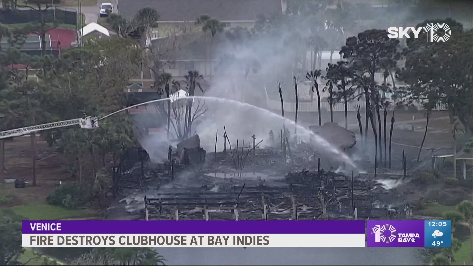 Fire destroys clubhouse at Bay Indies in Venice | wtsp.com