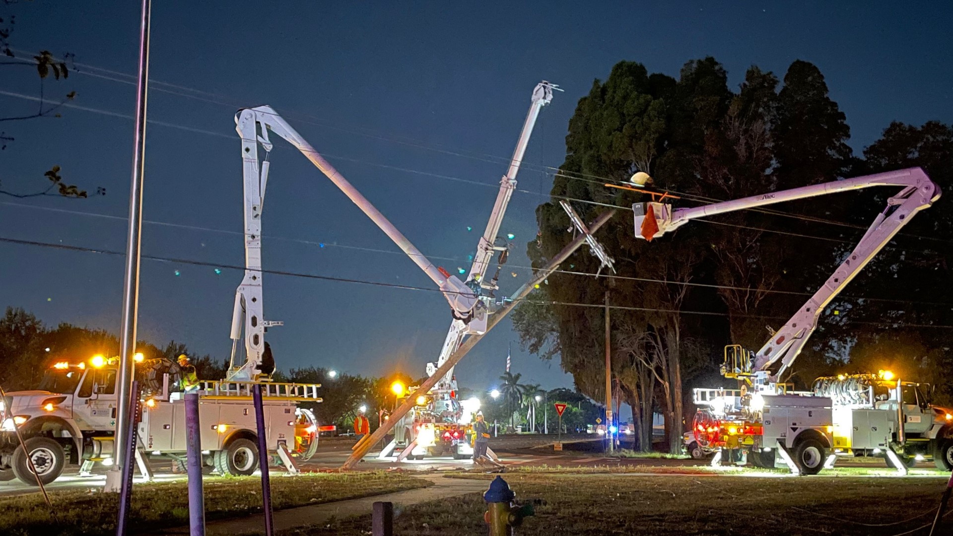 Tampa TECO pole 'destroyed' following crash: police | wtsp.com