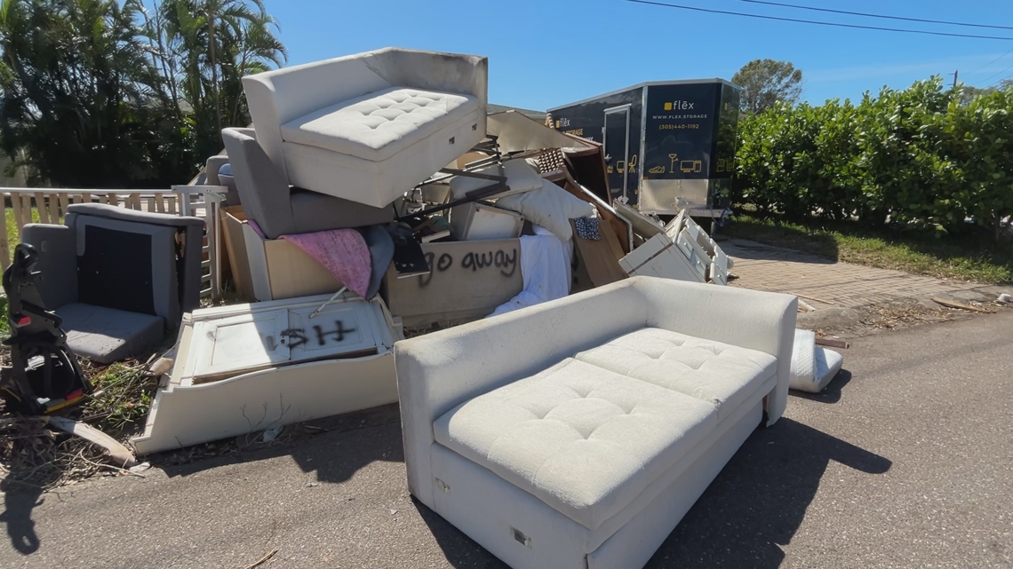 Experts warn of scammers after back-to-back hurricanes | wtsp.com