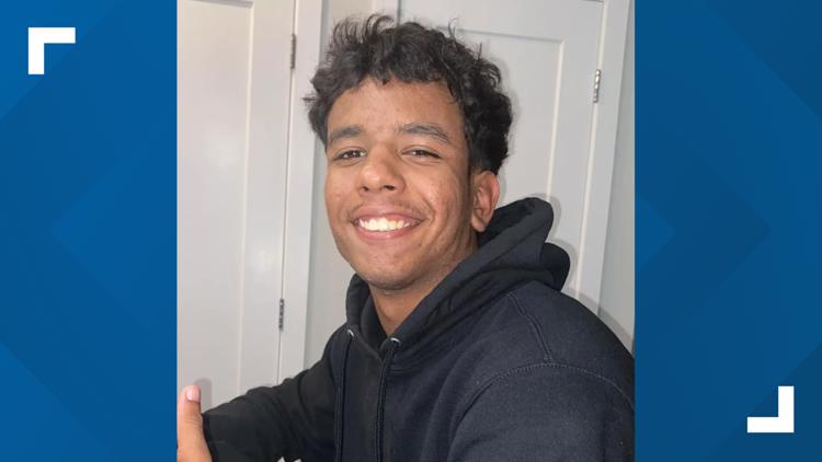 Coast Guard identifies 18-year-old kayaker missing near Honeymoon ...