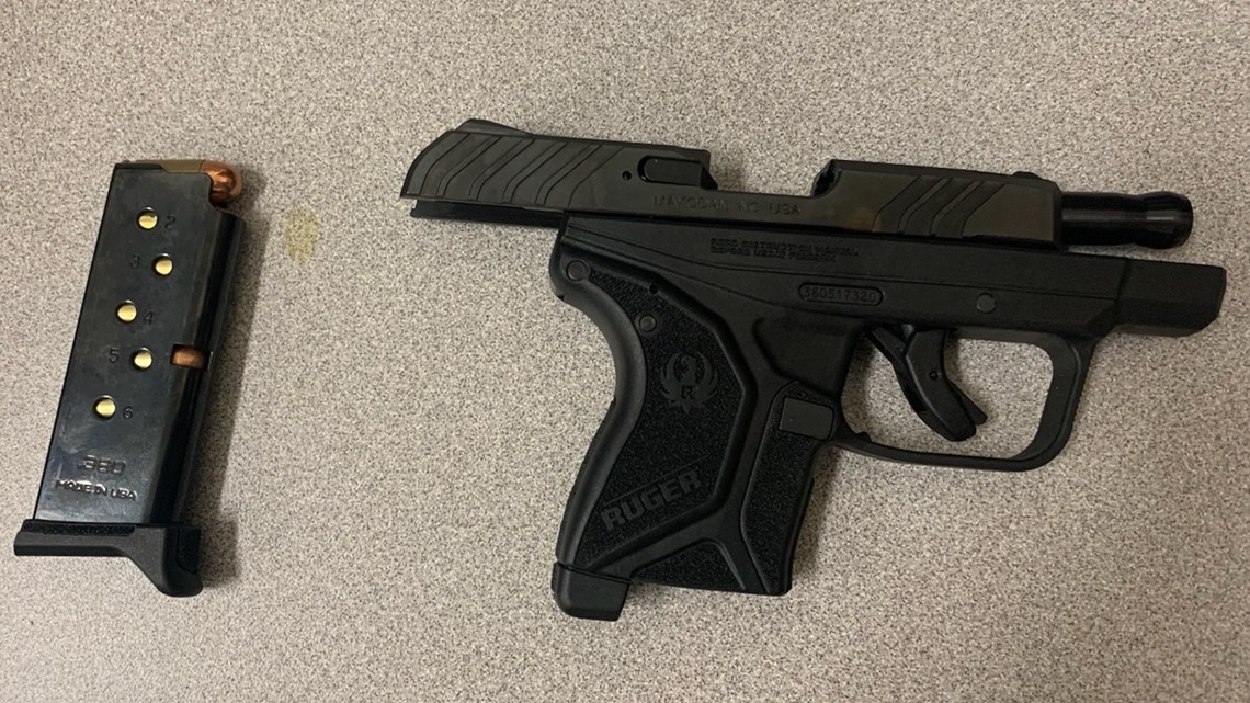 Florida student accused of bringing loaded gun to school | wtsp.com