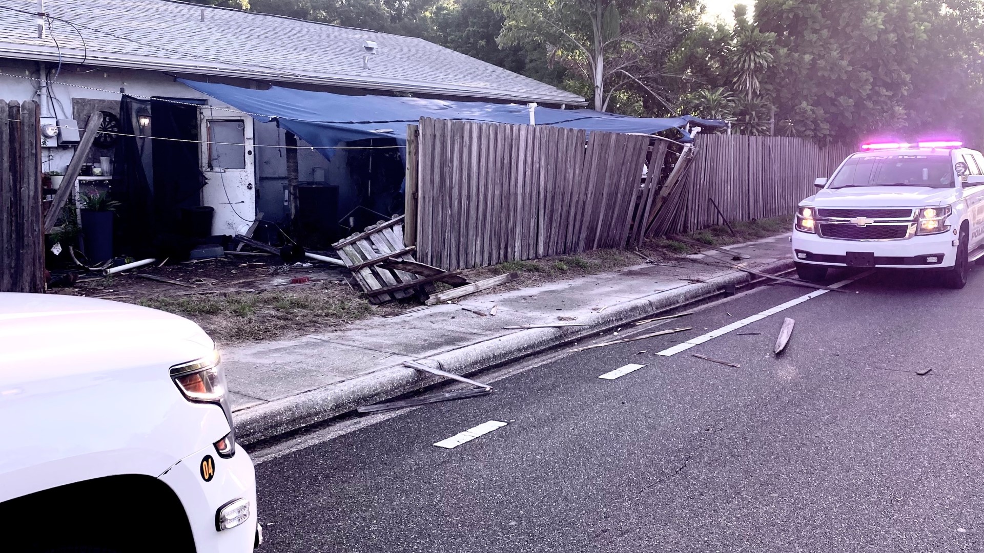 Stolen van crashes into house in Pinellas Park, police say | wtsp.com