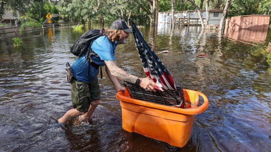 Communities in Pasco County underwater after river floods | wtsp.com