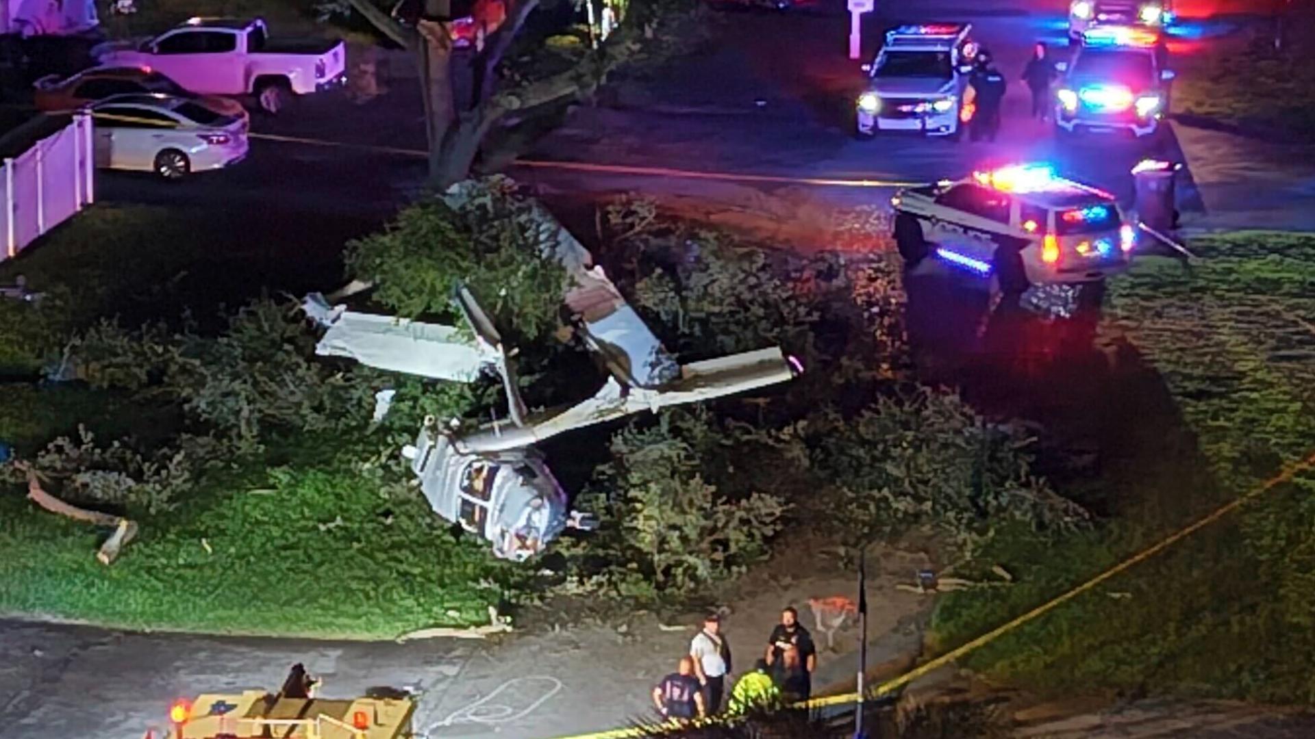 People in Florida neighborhood help rescue 4 in plane crash | wtsp.com